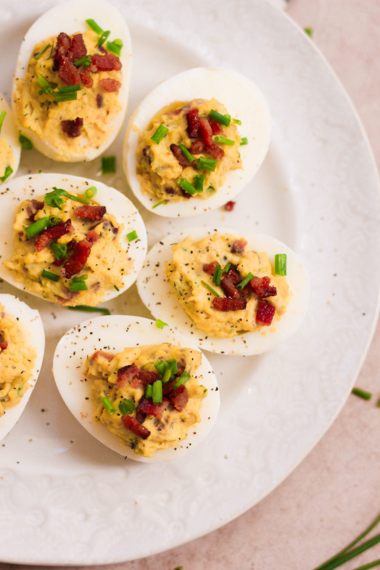 Bacon Ranch Deviled Eggs (Paleo, Whole30, Keto) – What Great Grandma Ate