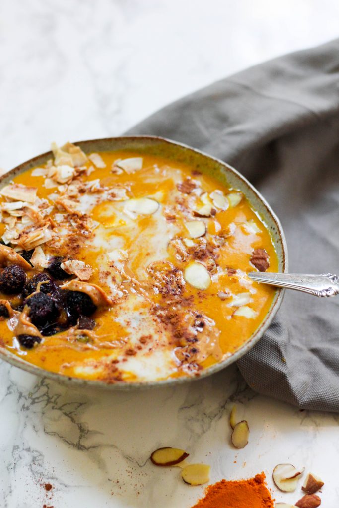 Turmeric Ginger Bone Broth Smoothie Bowl – What Great Grandma Ate