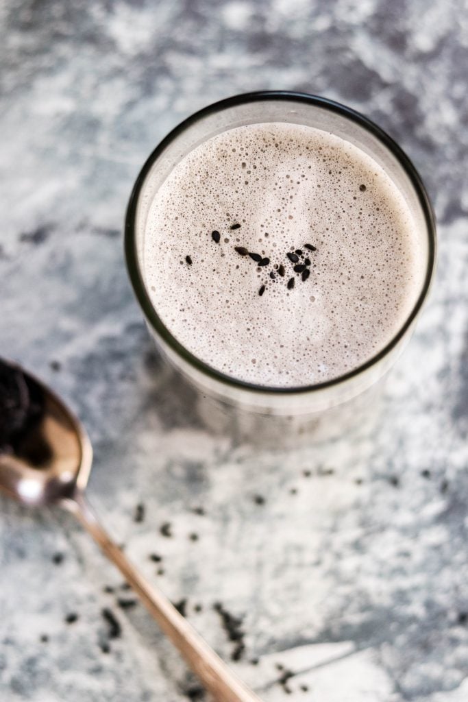 Creamy Black Sesame Latte Recipe (Hot or Iced!)