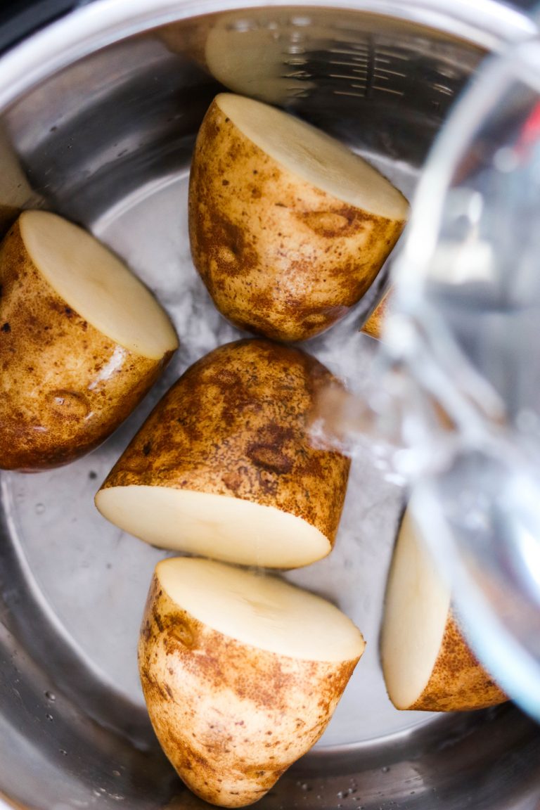 The BEST Instant Pot Mashed Potatoes (Paleo, Whole30) + Stove Top ...