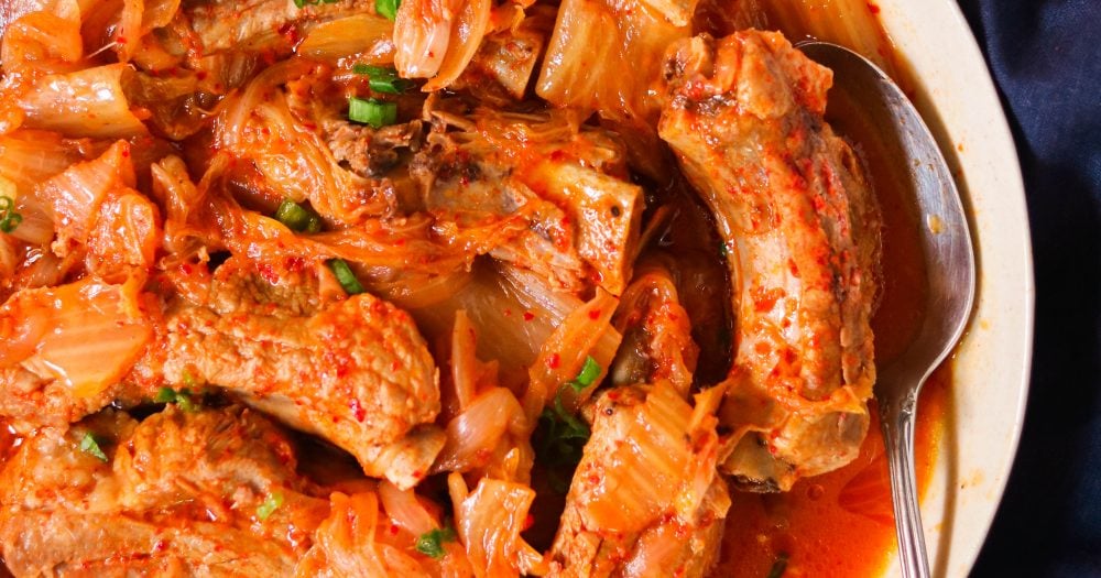 Kimchi Braised Keto & Whole30 Pork Ribs (Dweji Galbi Kimchi Jjim ...