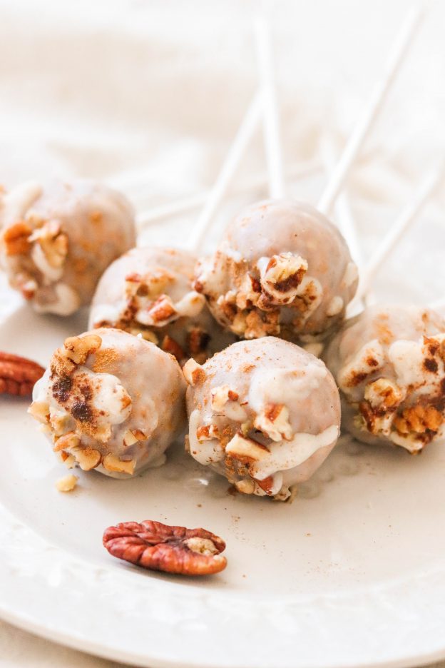 Paleo & Vegan Carrot Cake Pops (No-Bake) – What Great Grandma Ate