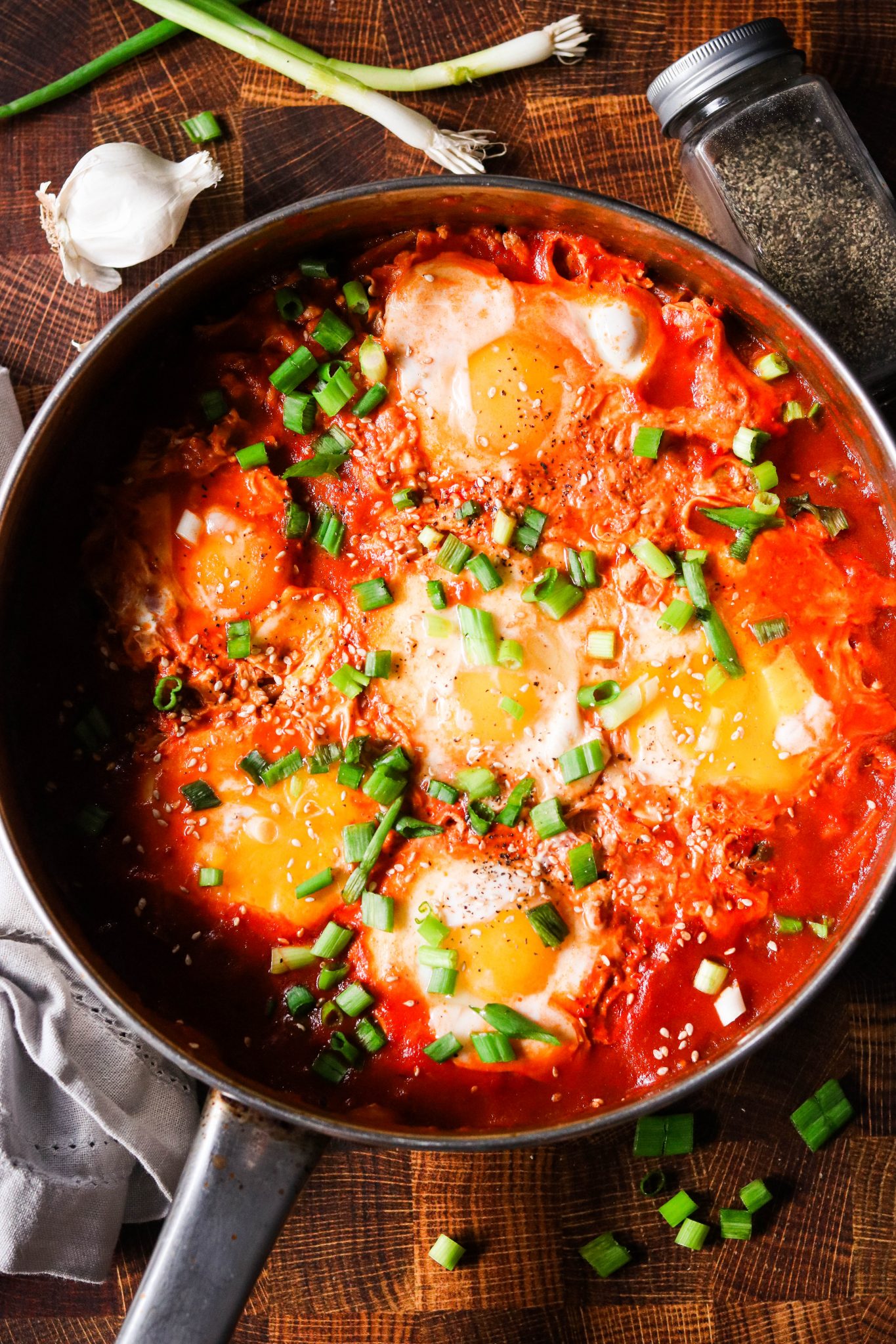 Kimchi Shakshuka (Paleo, Whole30) – What Great Grandma Ate