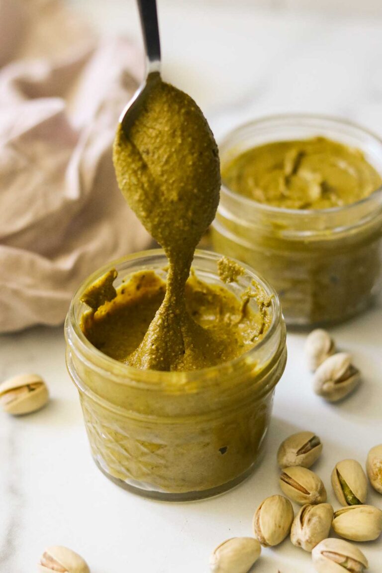 Pistachio Butter Recipe (Creamy 2-Ingredient Spread)