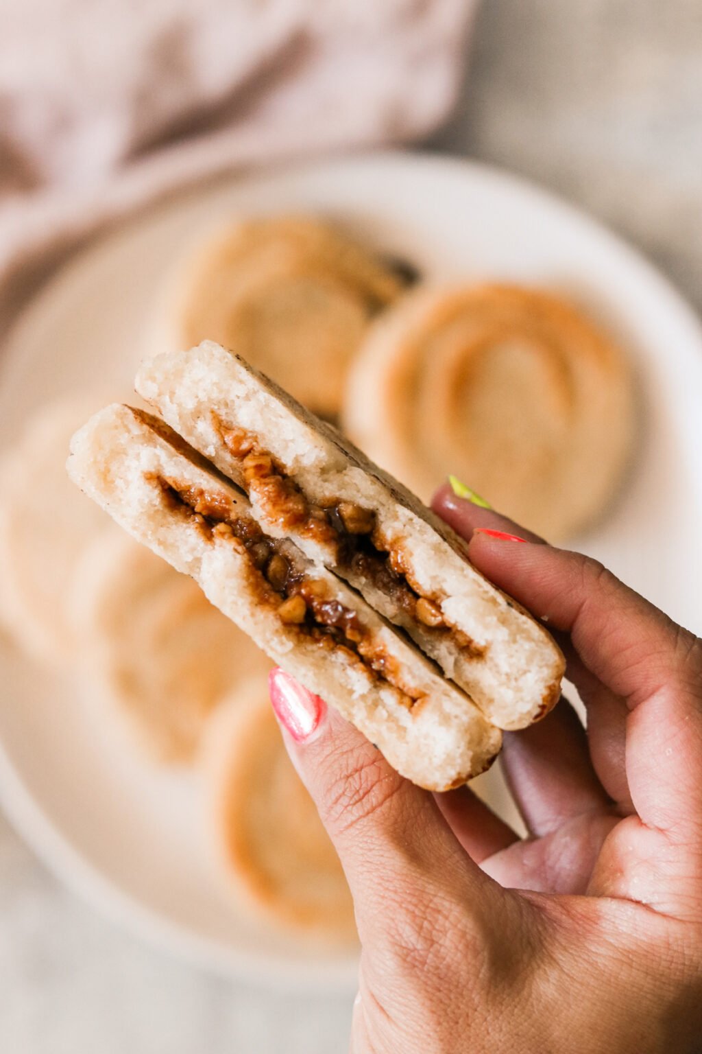 How to Make Korean Sweet Pancakes (Hotteok Recipe 호떡)