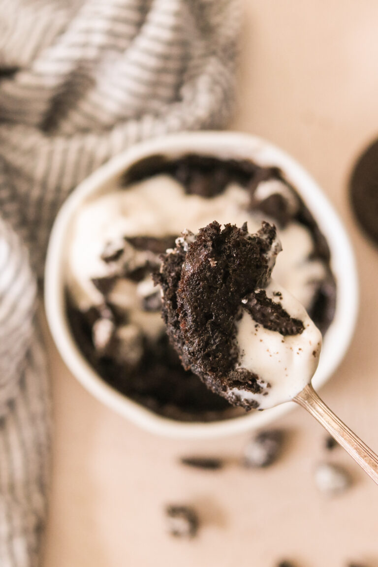 Easy Oreo Mug Cake Recipe (Regular or Gluten-Free)