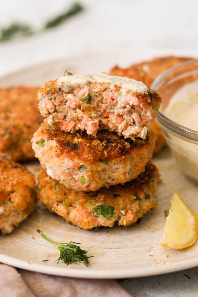 Easy Salmon Cakes (Gluten Free) – What Great Grandma Ate